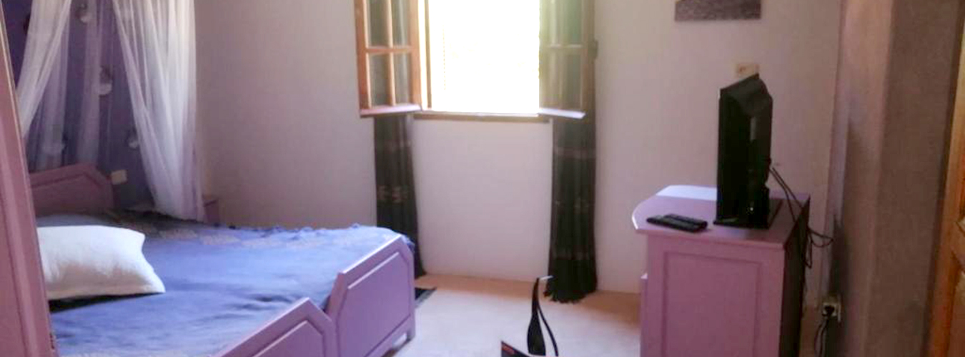 Chambre lits jumeaux "Hibiscus" - MenzelSonia